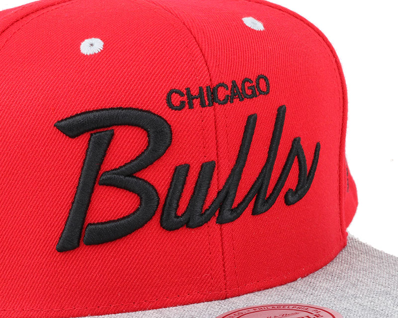 Chicago Bulls Heather Special Script Snapback - Mitchell & Ness caps ...