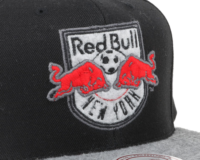New York Red Bulls Black/Grey Fuzz 2 Tone Snapback - Mitchell & Ness ...