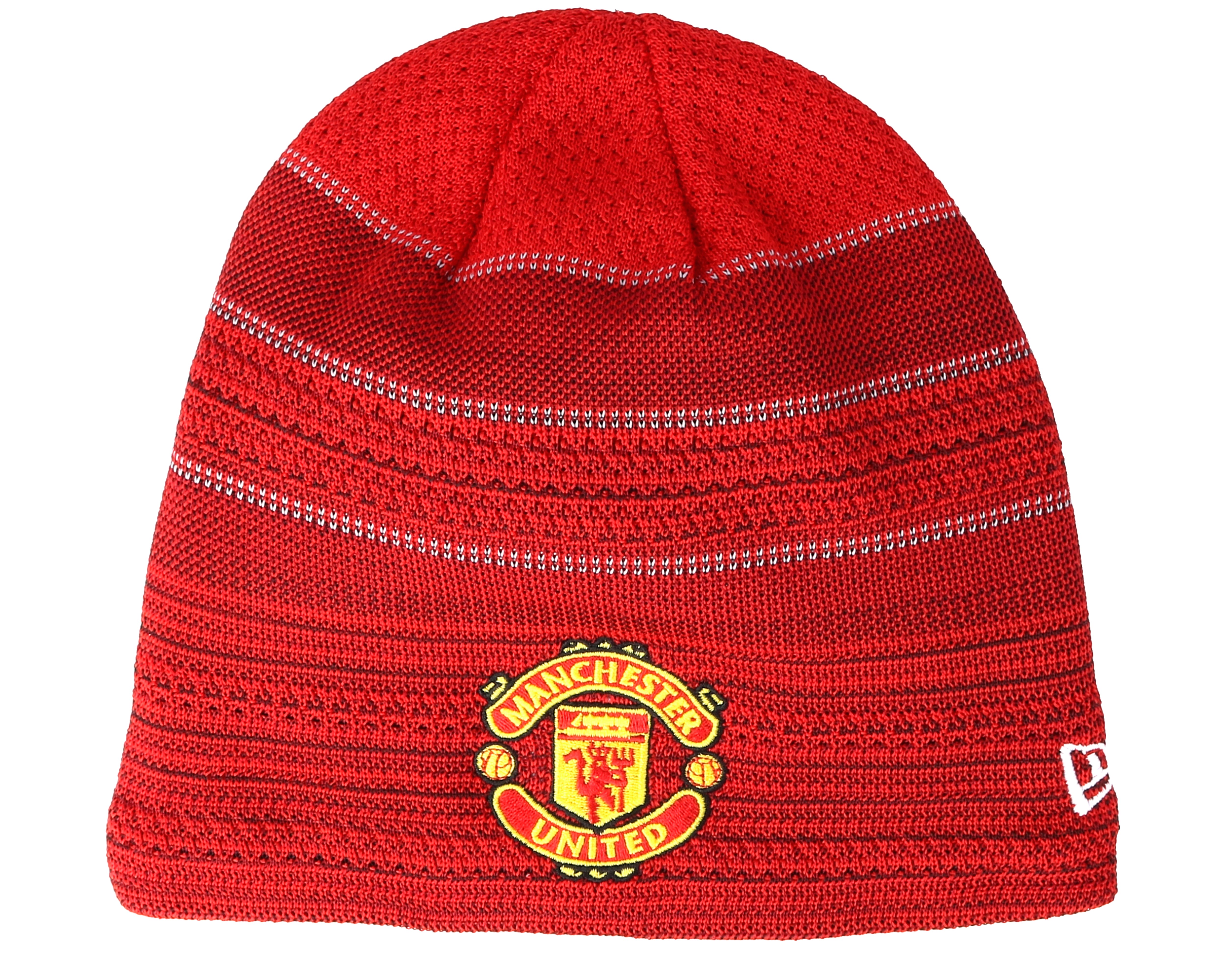 Manchester United Engineered Skull Knit Red Beanie - New Era beanies ...