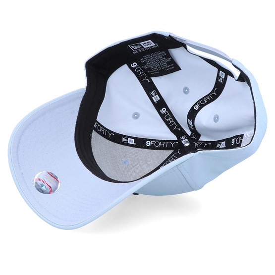 New York Yankees Winter Script Grey/Grey Adjustable - New Era caps ...