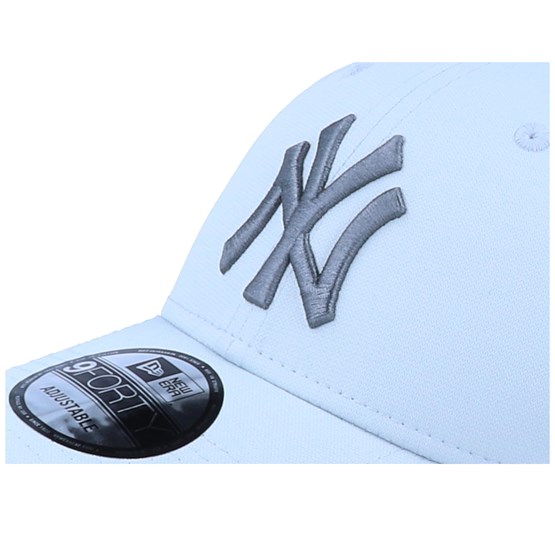 New York Yankees Winter Script Grey/Grey Adjustable - New Era caps ...