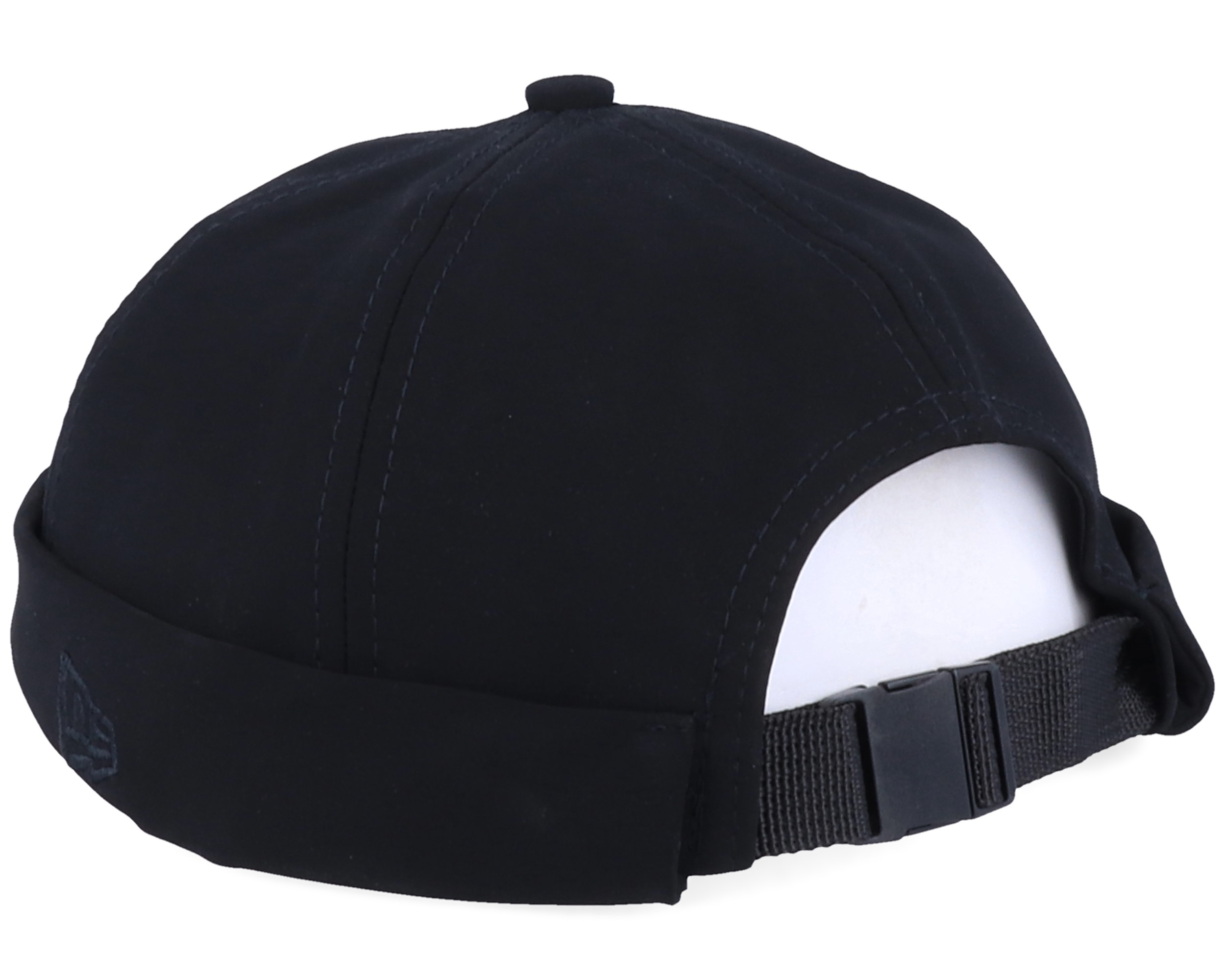 Matt Pack Skully Black Brimless - New Era beanies - Hatstoreworld.com