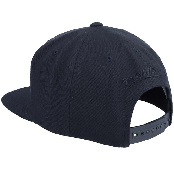 Blank Black Snapback - Mitchell & Ness caps - Hatstoreworld.com