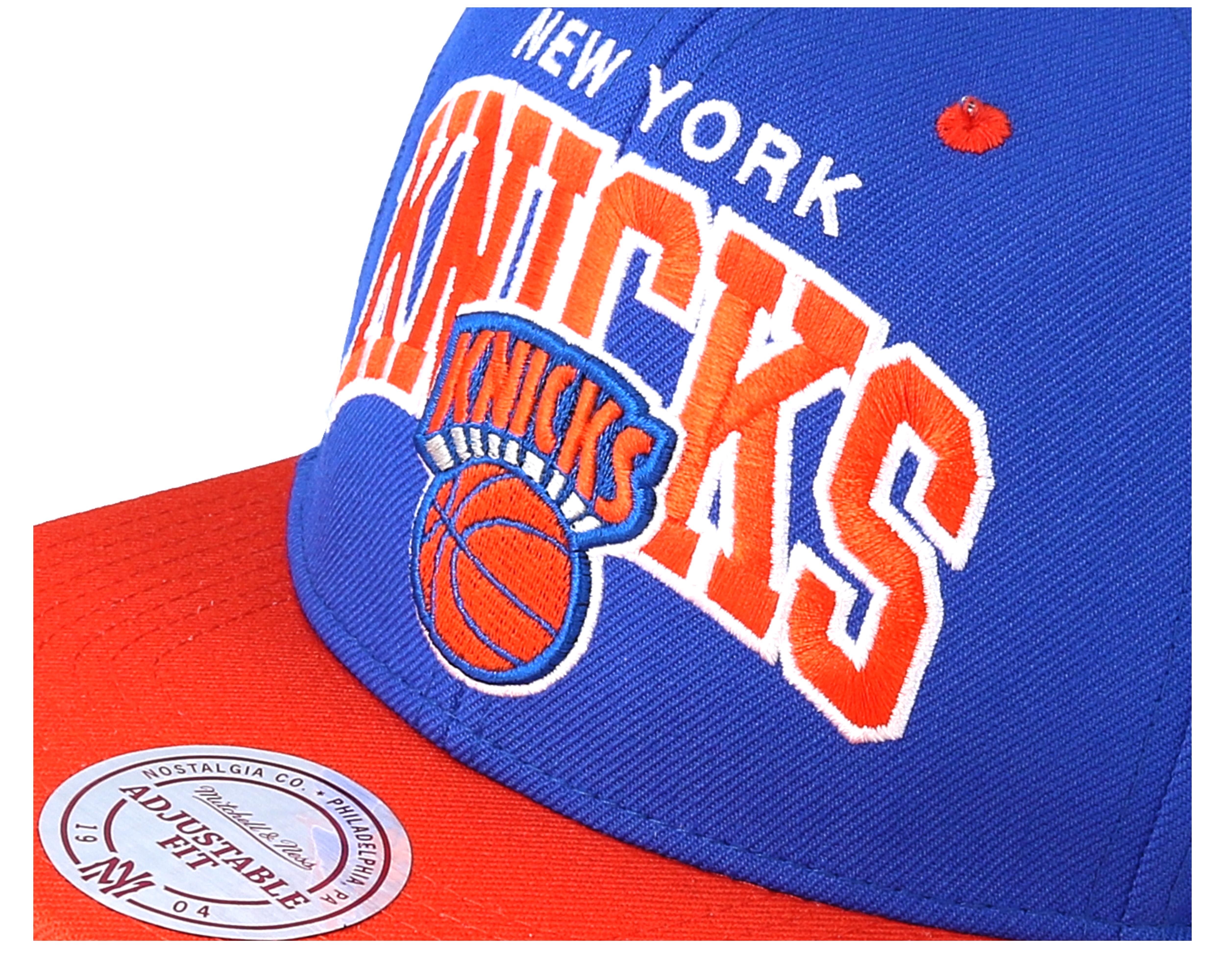 New York Knicks Team Arch Royal Snapback - Mitchell & Ness caps ...