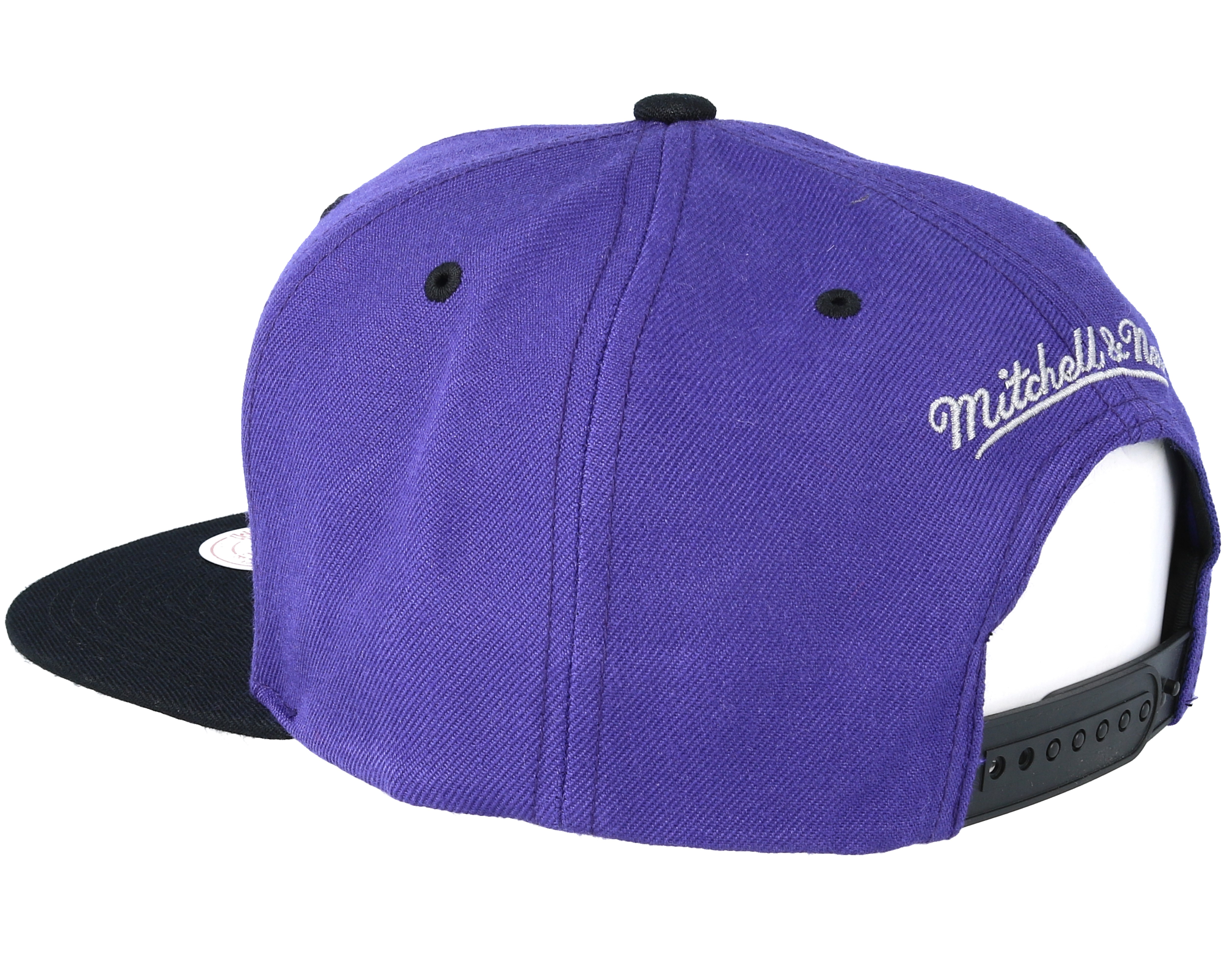 Milwaukee Bucks Zig Zag Purple Snapback - Mitchell & Ness caps ...