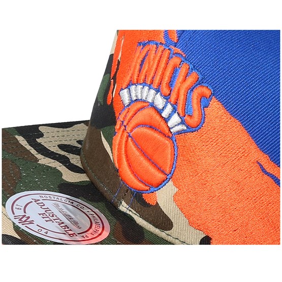 New York Knicks Hwc Paintbrush Camo Snapback - Mitchell & Ness caps ...