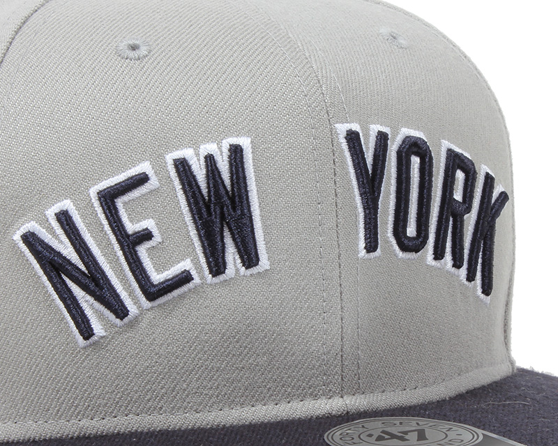NY Yankees Script Side Grey Snapback - 47 Brand caps - Hatstoreworld.com
